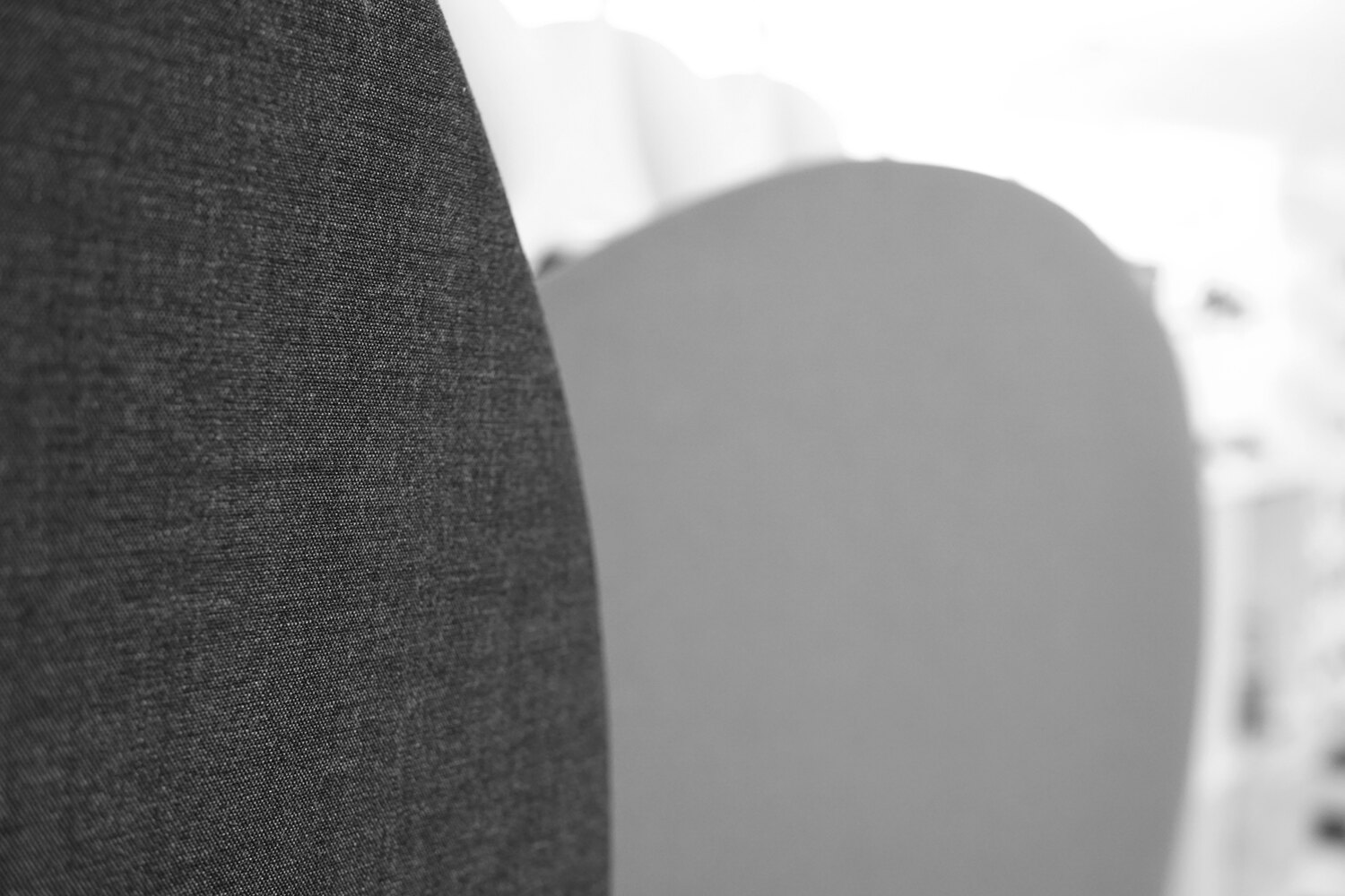 WIND TABLE / OFFECCT - JIN KURAMOTO STUDIO